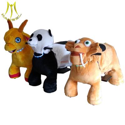 中国 Hansel Guangzhou wholesale walking coin operated motorized plush riding animals 販売のため