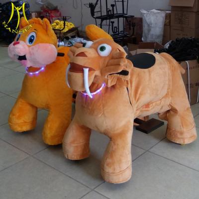 中国 Hansel indoor playgroound for sale plush drive on animals unicorn electric scooter with battery 販売のため