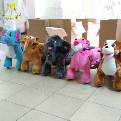 中国 Hansel amusement park stuffed battery animal kids electric rides on animal 販売のため