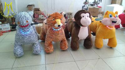 中国 Hansel Guangzhou wholesale kids battery  plush animal electric scooter moving toy electric ride on animal 販売のため