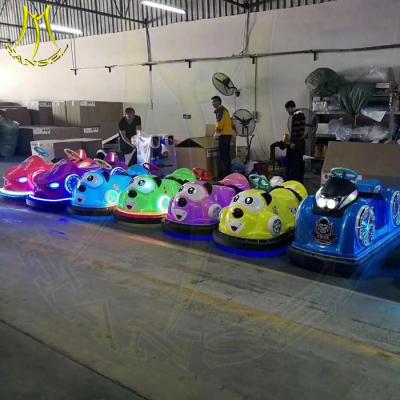 中国 Hansel amusement park walking machine kids ride on plastic bumper car 販売のため