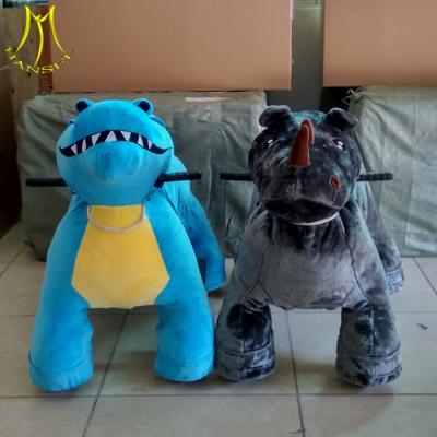 中国 Hansel electric rideable animal in mall and kids ride on animals amusement park games plush  stuffed  animal 販売のため