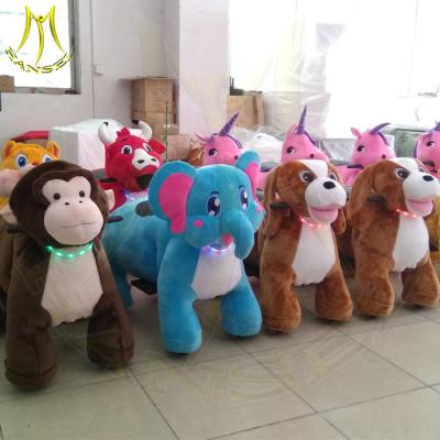 中国 Hansel  plush toys stuffed animals on wheels animals rides for sale 販売のため
