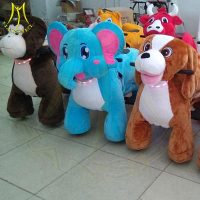 中国 Hansel entertainment game machine electric plush ride on walking animals 販売のため