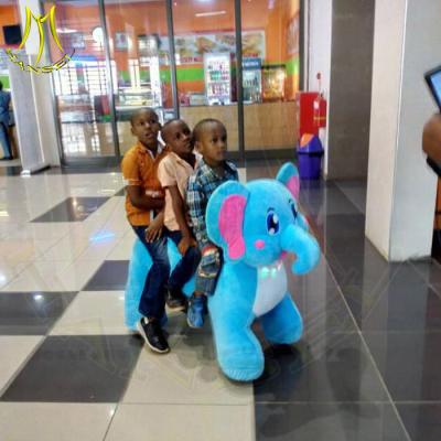 中国 Hansel electric happy rides on animal motorized plush riding animals 販売のため