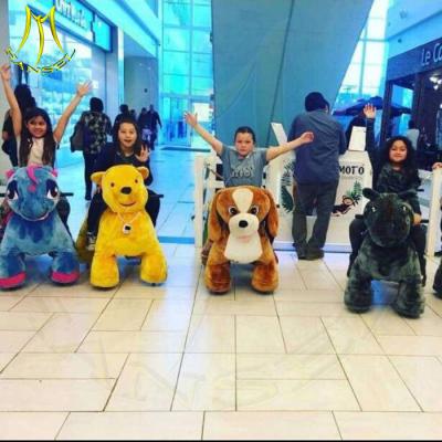 中国 Hansel indoor playground coin oeration plush battery operated ride horse rides 販売のため