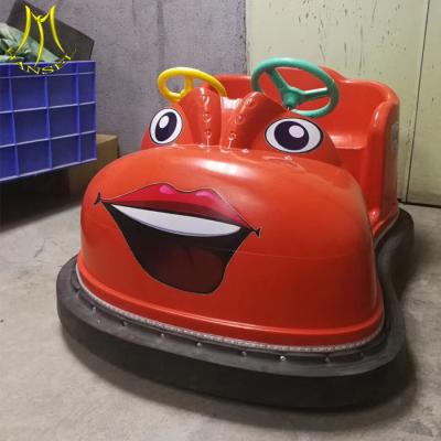 中国 Hansel kids plastic indoor and outdoor playground plastic bumper cars with battery 販売のため