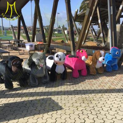 中国 Hansel coin operated electric plush kids ride on pony toy for mall 販売のため