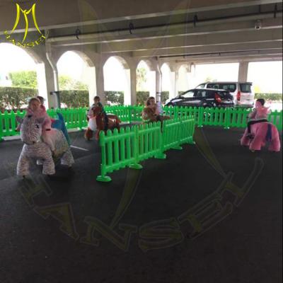 中国 Hansel electronic funny battery operated kids ride on plush horse for park 販売のため