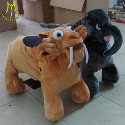 中国 Hansel walking dog battery operated ride horse animal electric plush ride in mall 販売のため