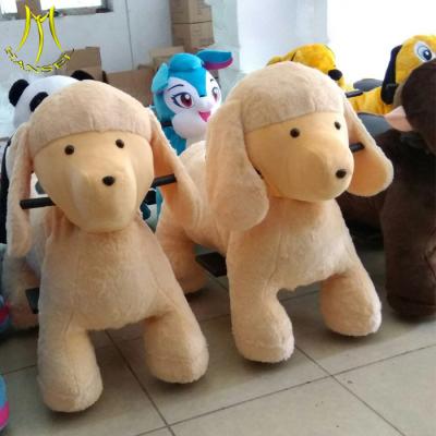 中国 Hansel battery operated moving walking animal kids ride on toy for sale 販売のため