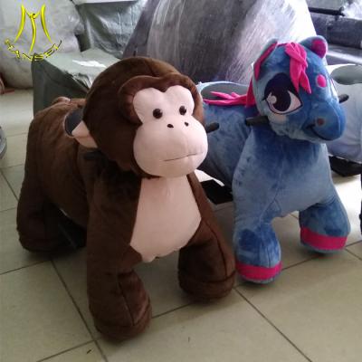 中国 Hansel  coin and non coin walking baby plush car toys kids ride game machine 販売のため