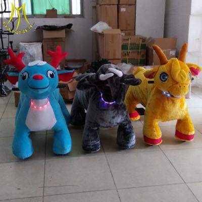 中国 Hansel happy battery operated mountables electric walking animal rides 販売のため
