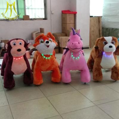 中国 Hansel  battery powered plush toy ride on animals shopping mall plush motorized animals 販売のため