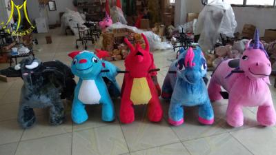 中国 Hansel amusement park electric walking toy ride on furry animal 販売のため