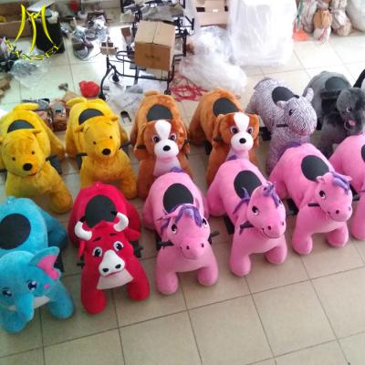 中国 Hansel  ride on animal kids amusement park rides animal large plush ride toy on wheels 販売のため