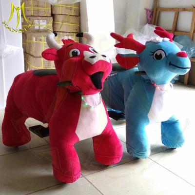 中国 Hansel shopping mall entertainment electric mountable animal plush ride 販売のため