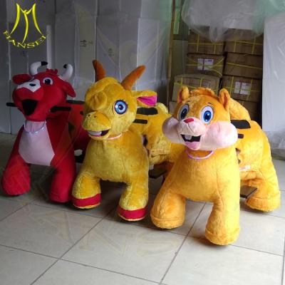 中国 Hansel amusement park walking stuffed battery operated animal kiddie toy ride 販売のため