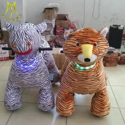 中国 Hansel  shopping mall plush coin operated happy rides on animal plush riding zebra 販売のため