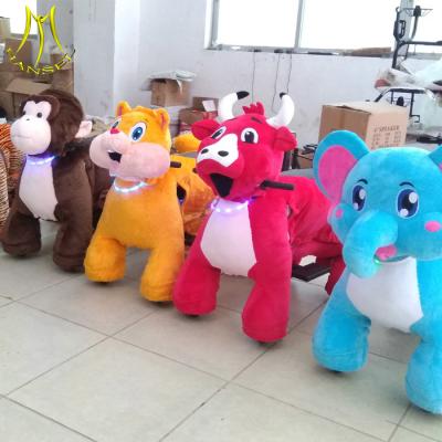中国 Hansel  indoor game ride plush animal walking robot ride zippy pets ride toy elephant 販売のため