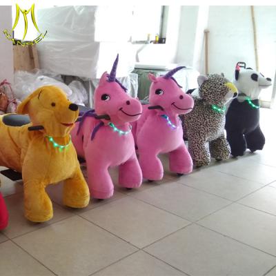 中国 Hansel  children fun plush coin operated electric ride on animals 販売のため