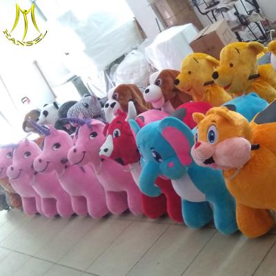 中国 Hansel adult pet mall riding animals for mall stuffed animal ride electric 販売のため