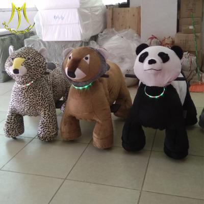中国 Hansel  wholesales kids walking animal ride motorized plush riding animals 販売のため