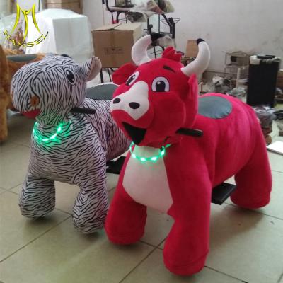 中国 Hansel  coin operated kiddy moving animal kiddie ride on toy games outside 販売のため