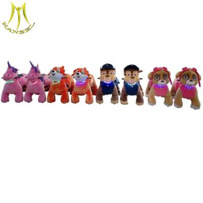 中国 Hansel  walking animal ride for adult battery power animal amusement stuffy ride for mall 販売のため