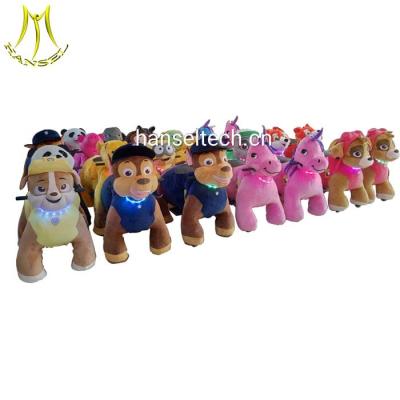 中国 Hansel  plush stuffed electric battery power ride animals on wheels 販売のため