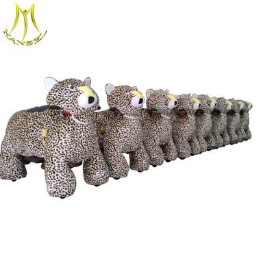 中国 Hansel de peluche de felpa animales de juguete coche juego de nios animales con moneda 販売のため