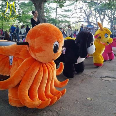 中国 Hansel Guangzhou Plush Stuffed Zippy Battery Walking Horse Electric Animal Toy Ride 販売のため