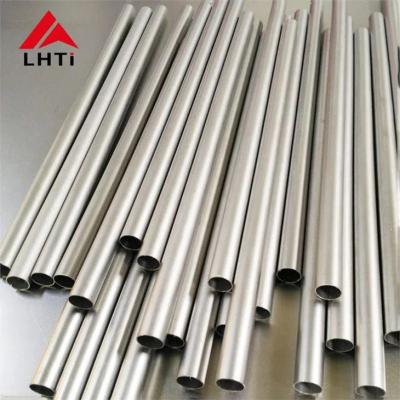 China Tubo inconsútil del titanio de la ronda Gr2 para el cambiador de calor en venta