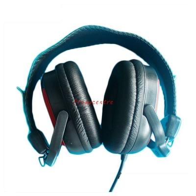 China cool style black bass wholesale learning headphone with sound reduction for language learner for sale