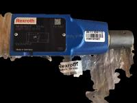 China D634-1014 AuthenticGuaranteeBufferAmplifierServoValveMOOGUSA for sale