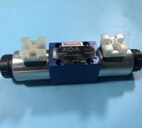 China D634-1053 AuthenticGuaranteeBufferAmplifierServoValveMOOGUSA for sale
