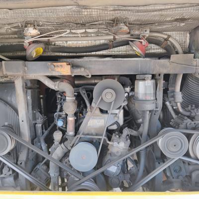 Cina Yutong 49 posti autocarro usato con potenza massima di 247kw e velocità massima di 100km/h Prodotto a gennaio 2013 in vendita