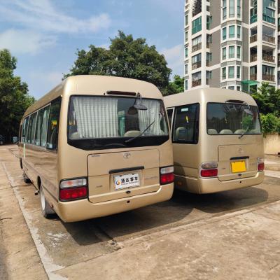 Cina Euro 4 Toyota Coaster di seconda mano, furgone usato da 20 passeggeri in vendita in vendita
