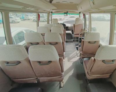 China Toyota Used Coaster Bus 23seats LHD Mini Bus With Manual Transmission And Diesel Fuel Type for sale