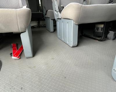 China King Long 15 zitplaatsen 2438 ml verplaatsing tweedehands bestelwagen - Hot Sale beperkte tijd aanbieding minibus Te koop