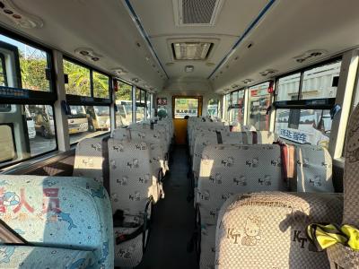 China 36-seat Diesel Engine Second-hand School Bus For Children Made In China Is Sturdy And Durable for sale