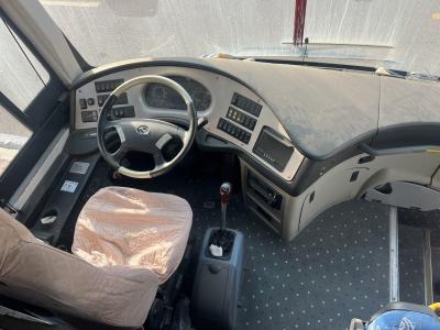 Cina Autobus di seconda mano con assorbimento degli urti vetro a doppio strato e aria calda Offerta nazionale di vendita all'ingrosso IV standard di emissione in vendita