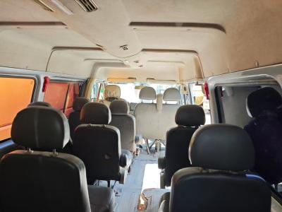 Китай Микроавтобус Jiangling Transit среднего размера на 15 мест длиной 5 метров с максимальной скоростью 120 км/ч продается