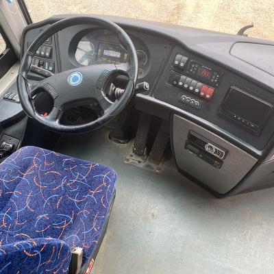 China 1 Used Commercial Buses with Air Conditioning and 1 Door 147kW Engine Power for sale