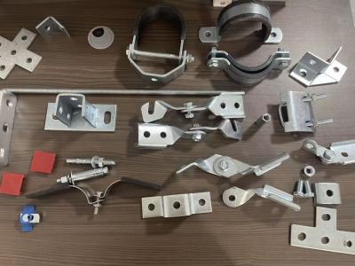 Cina Metodo di produzione a colpo singolo Matrici di stampaggio in metallo Alta tolleranza ± 0,4 mm Personalizzata in vendita