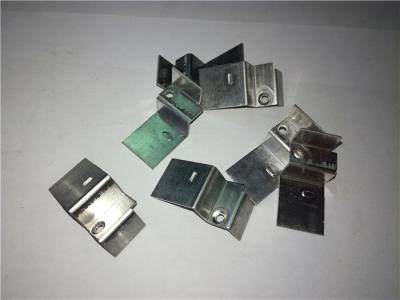 Cina I dadi di piegamento di alluminio Forstamping della lamiera sottile del dissipatore di calore della curvatura hanno condotto le parti leggere in vendita