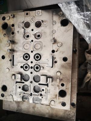 Cina Piastre di montaggio per terminali elettrici stampate personalizzate. in vendita