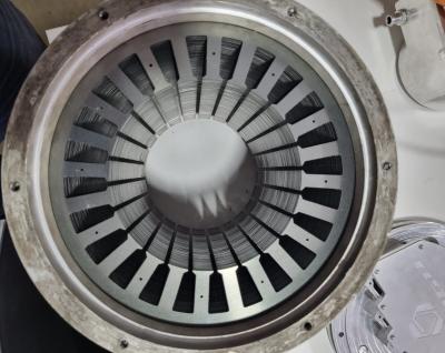 Китай Прецизно разработанные ламинированные роторы M19-29G - сверхтонкая 0,35 мм неориентированная кремниевая сталь с лазерными отверстиями для повышения эффективности охлаждения на 15% продается