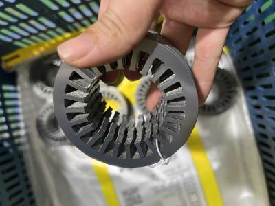 Cina Core di statore del motore stratificato in acciaio al silicio personalizzato. Ø100mm Carta di laminazione ad alta efficienza per accessori del motore. in vendita