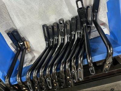 중국 일반적인 기능: 0.1mm ~ 5mm 두께 범위의 판금 스탬핑 다이 판매용